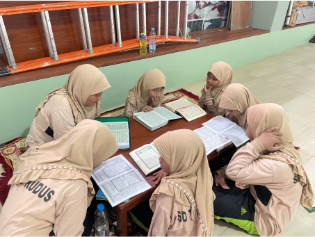 SD TBS Kudus Gelar Mabit Al-Qur'an, Cetak Generasi Qur'ani Mandiri dan Berkarakter Islami ...